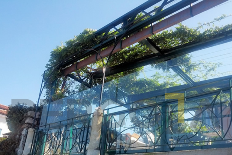 Motorized Wind Breaker System | PERGOLA TURKEY