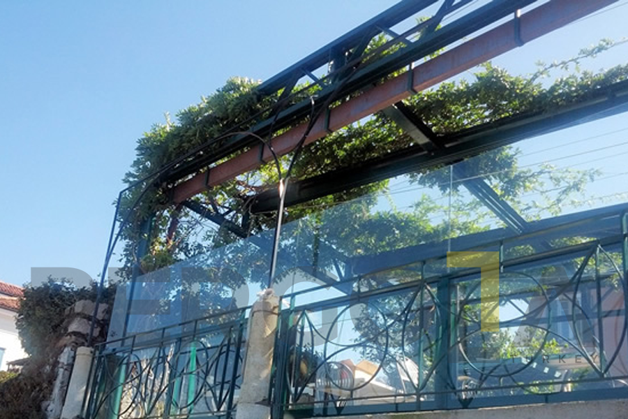 Motorized Wind Breaker System | PERGOLA TURKEY